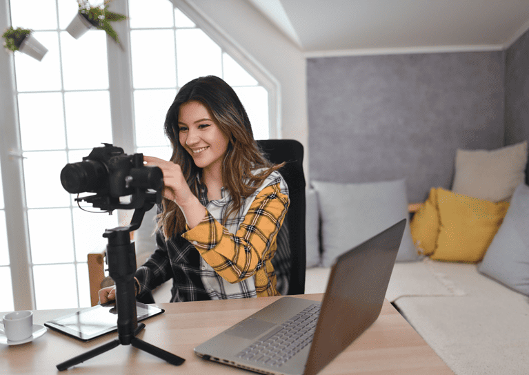 What to Wear for a Zoom Interview (Achieve Success)