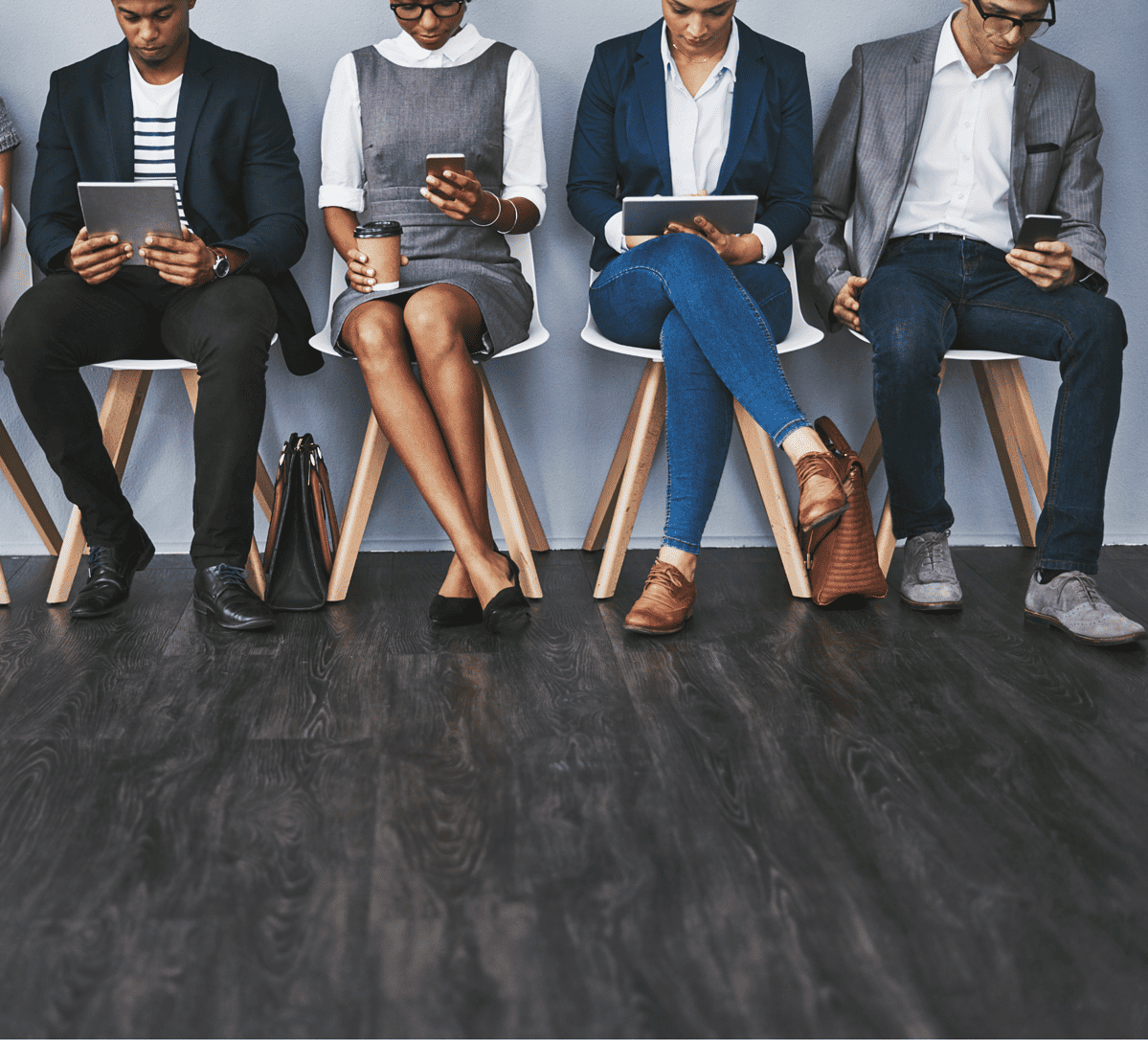 Complete Guide to Headhunting vs Recruitment